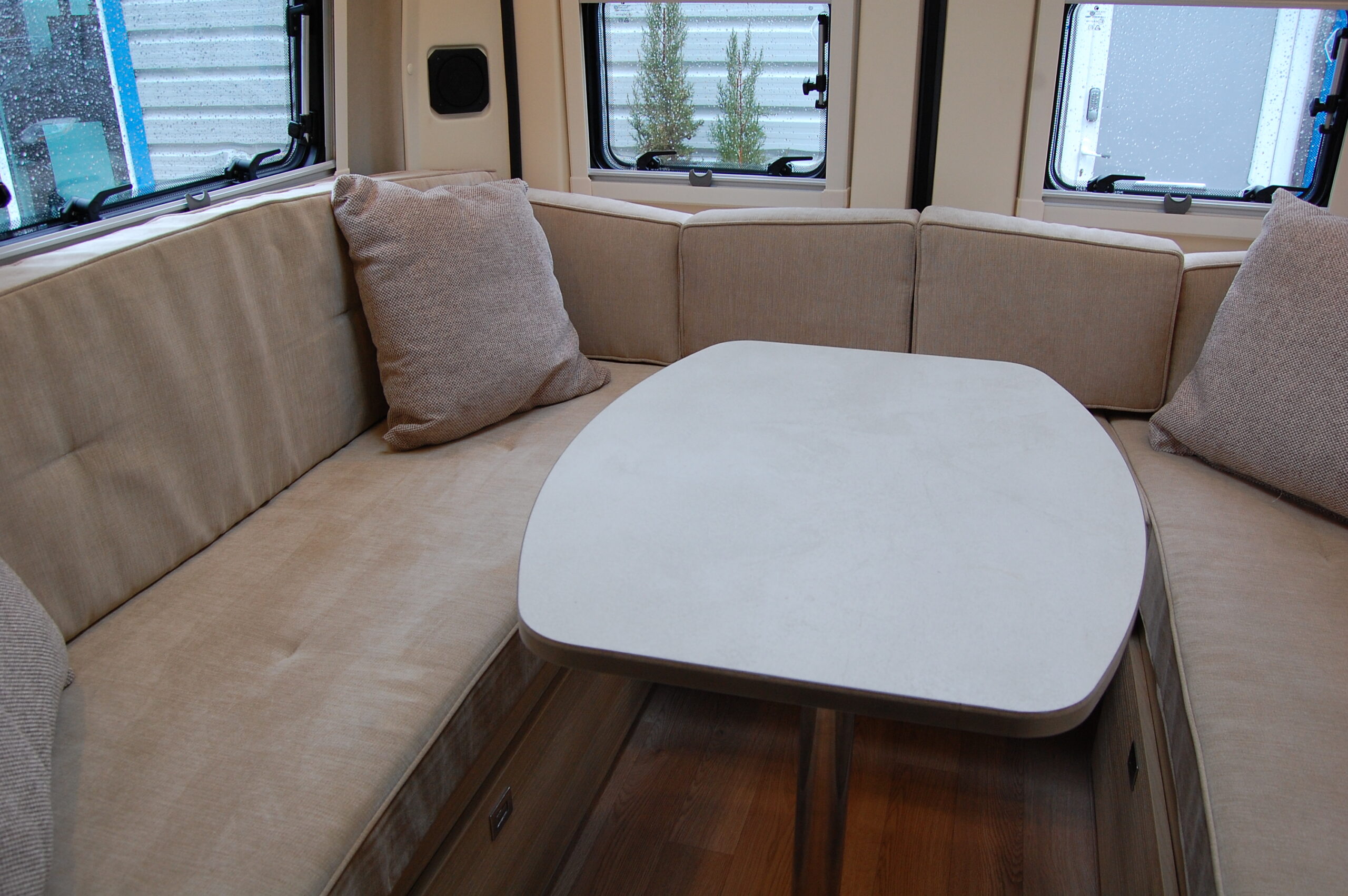 ***SOLD*** WOW! 2021 Dreamer Living Van Select By Rapido, Finished In ...