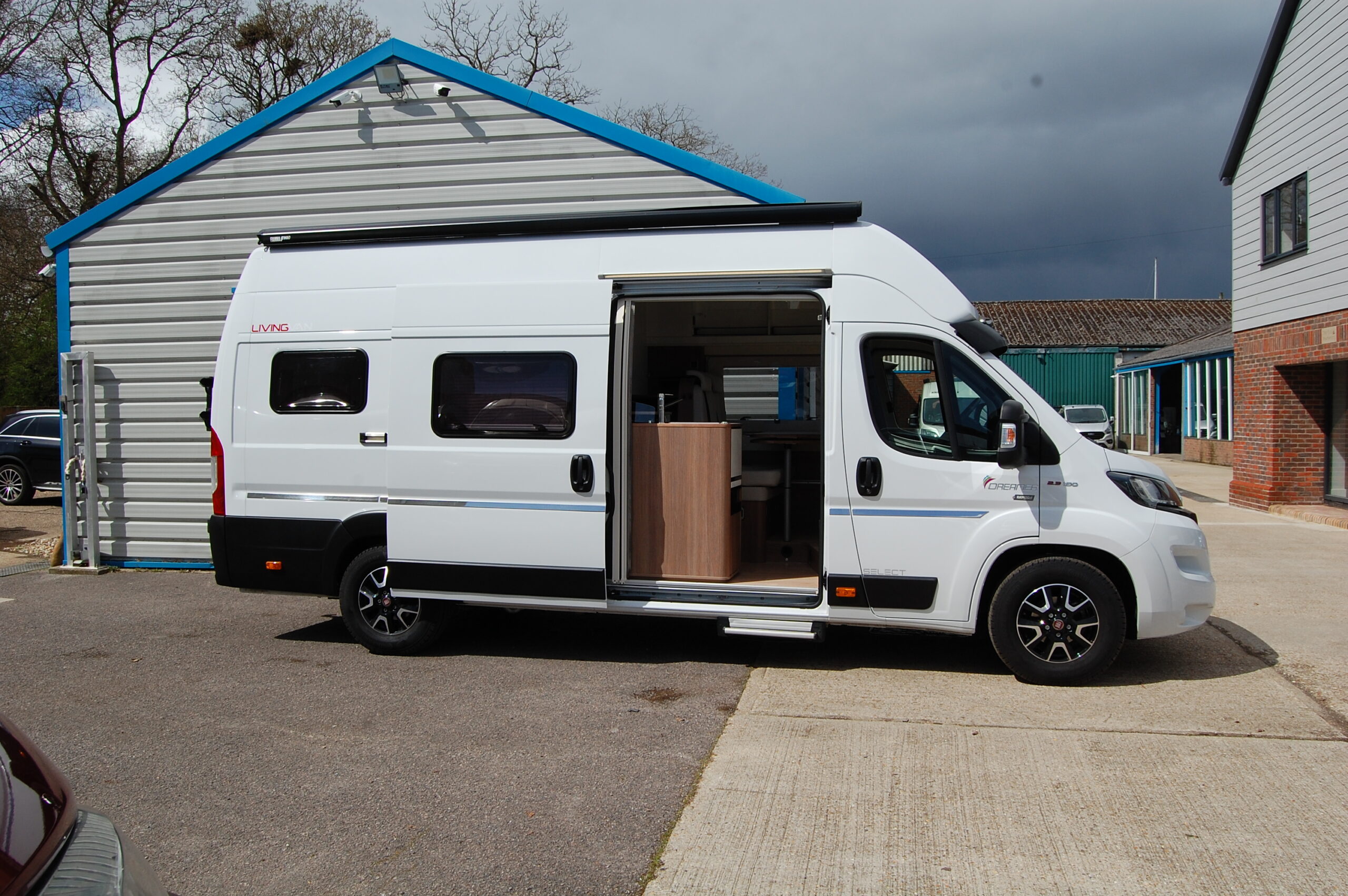 RESERVED *** 2021 Dreamer Living Van Select By Rapido, Fiat Ducato ...