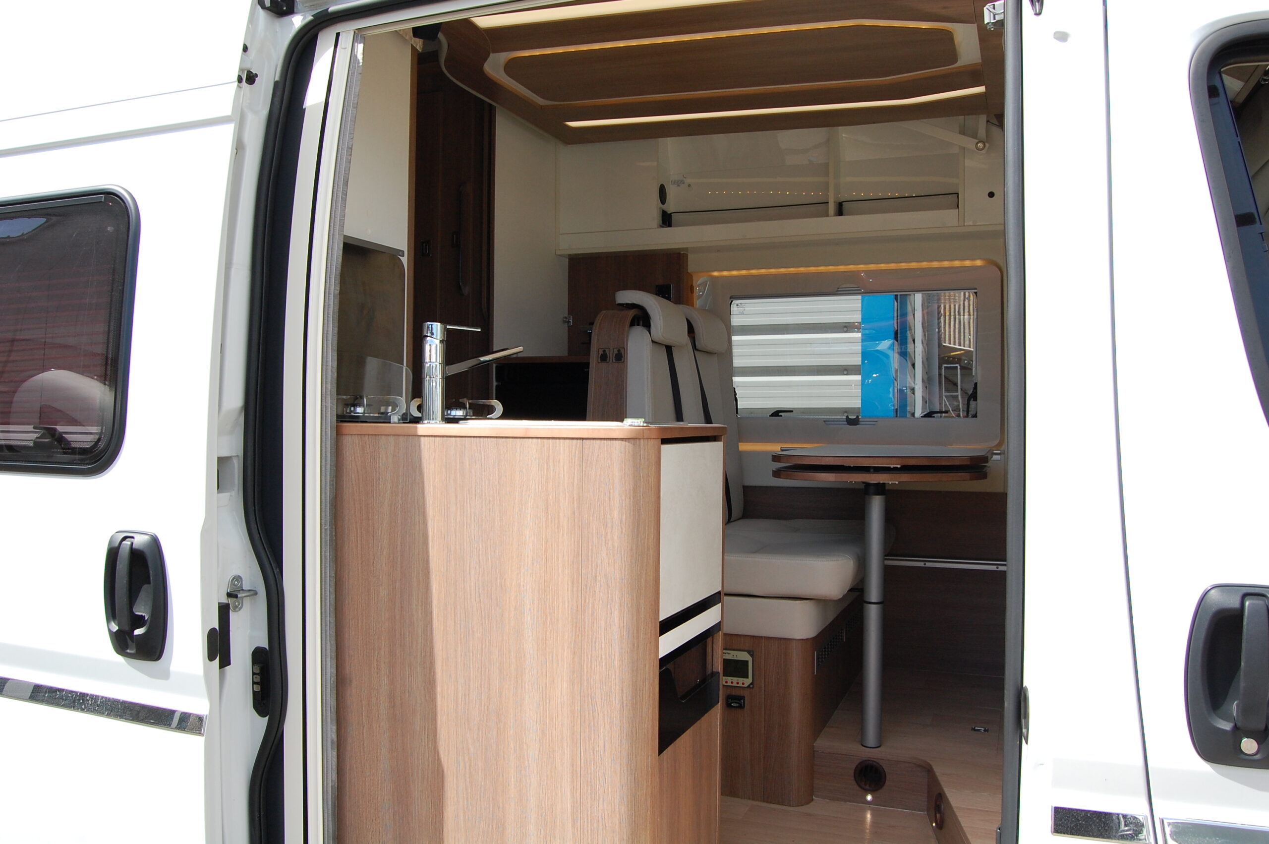 RESERVED *** 2021 Dreamer Living Van Select By Rapido, Fiat Ducato ...