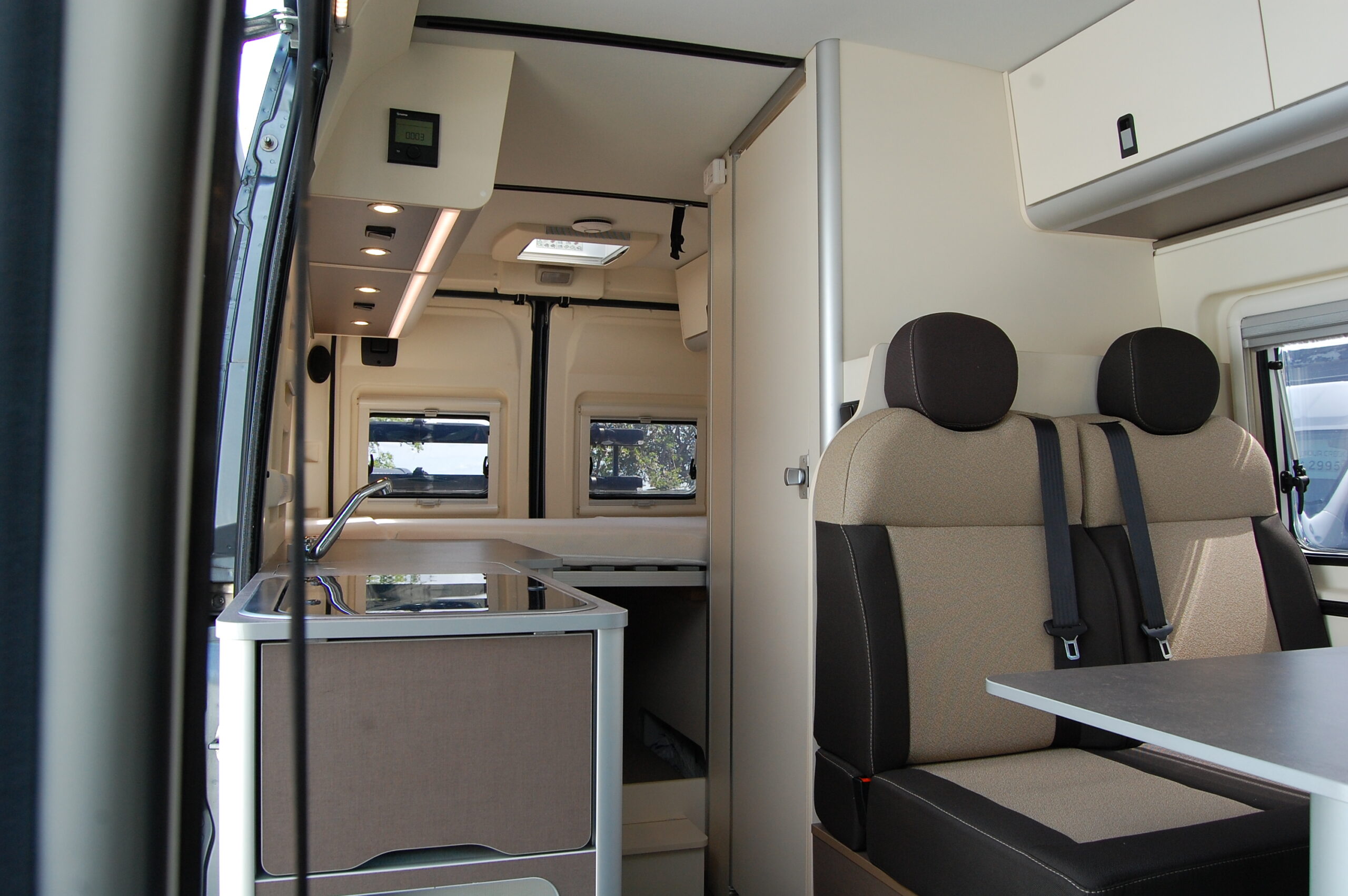 SOLD *** Westfalia Amundsen 600D 2015 Motorhome Stunning Grey Metallic ...